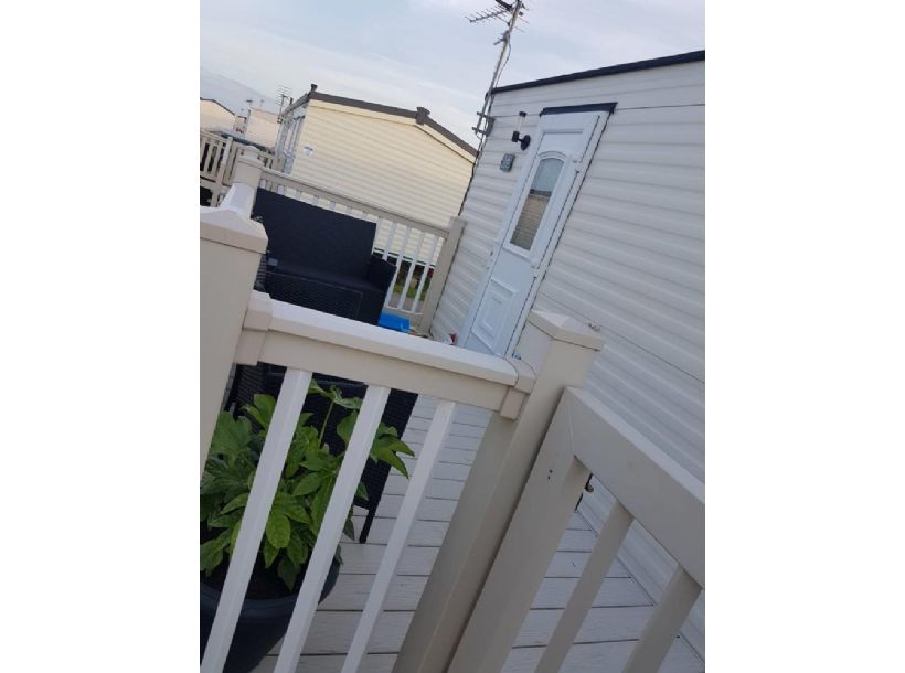 8 Berth caravan to rent Barmston Beach Yorkshire